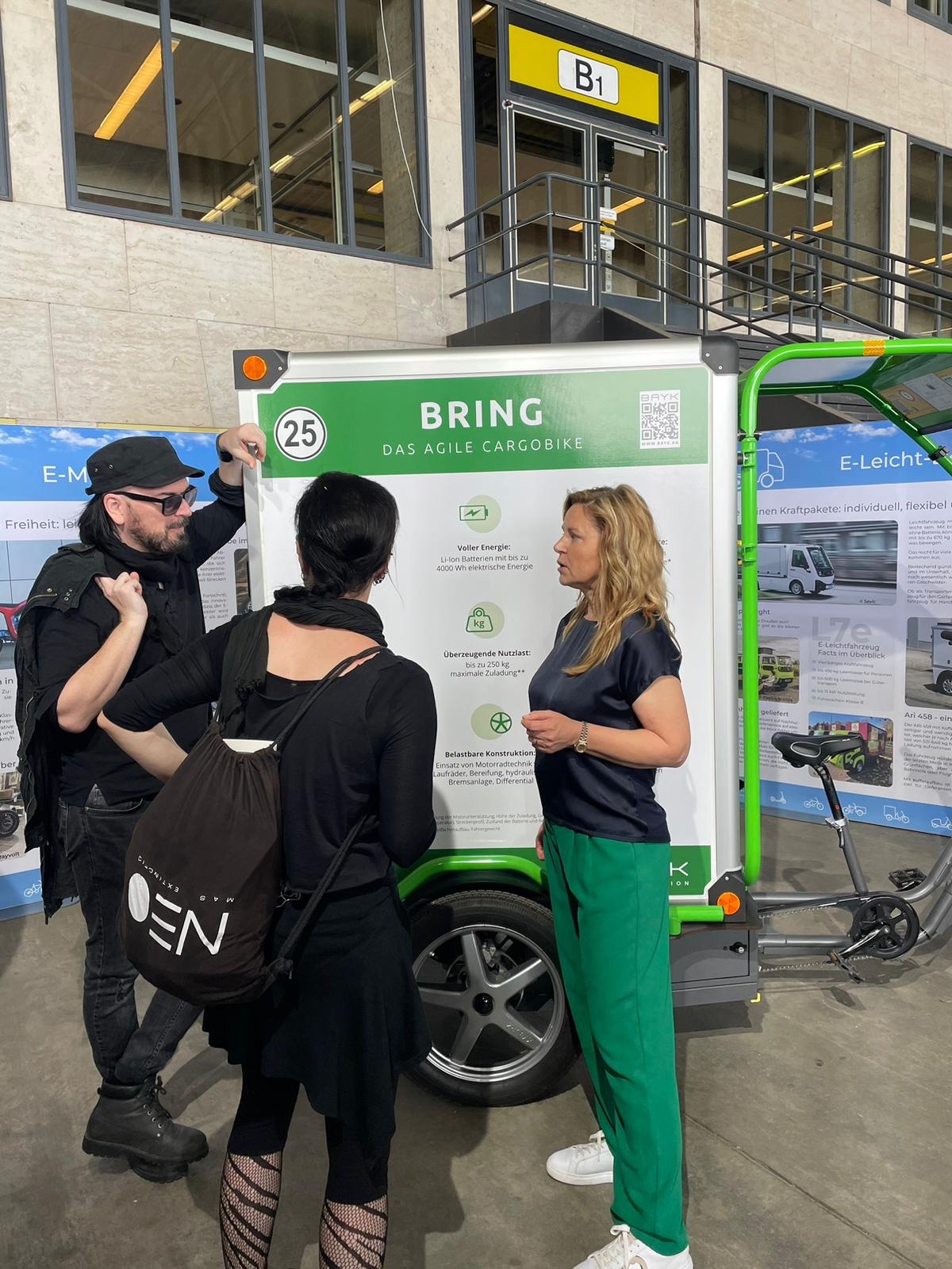 VELOBerlin - das Fahrradfestival mit VeloBRING - BAYK AG